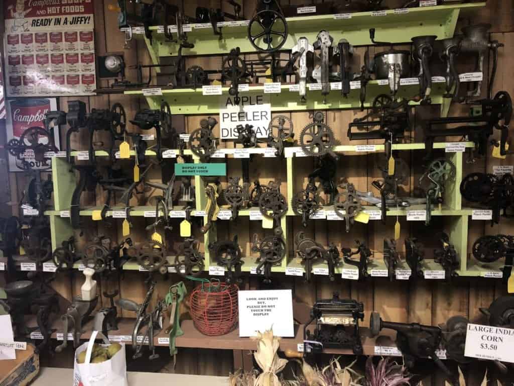 Ashton Orchards Cider Mill in Ortonville, Michigan | Metro Detroit Mommy