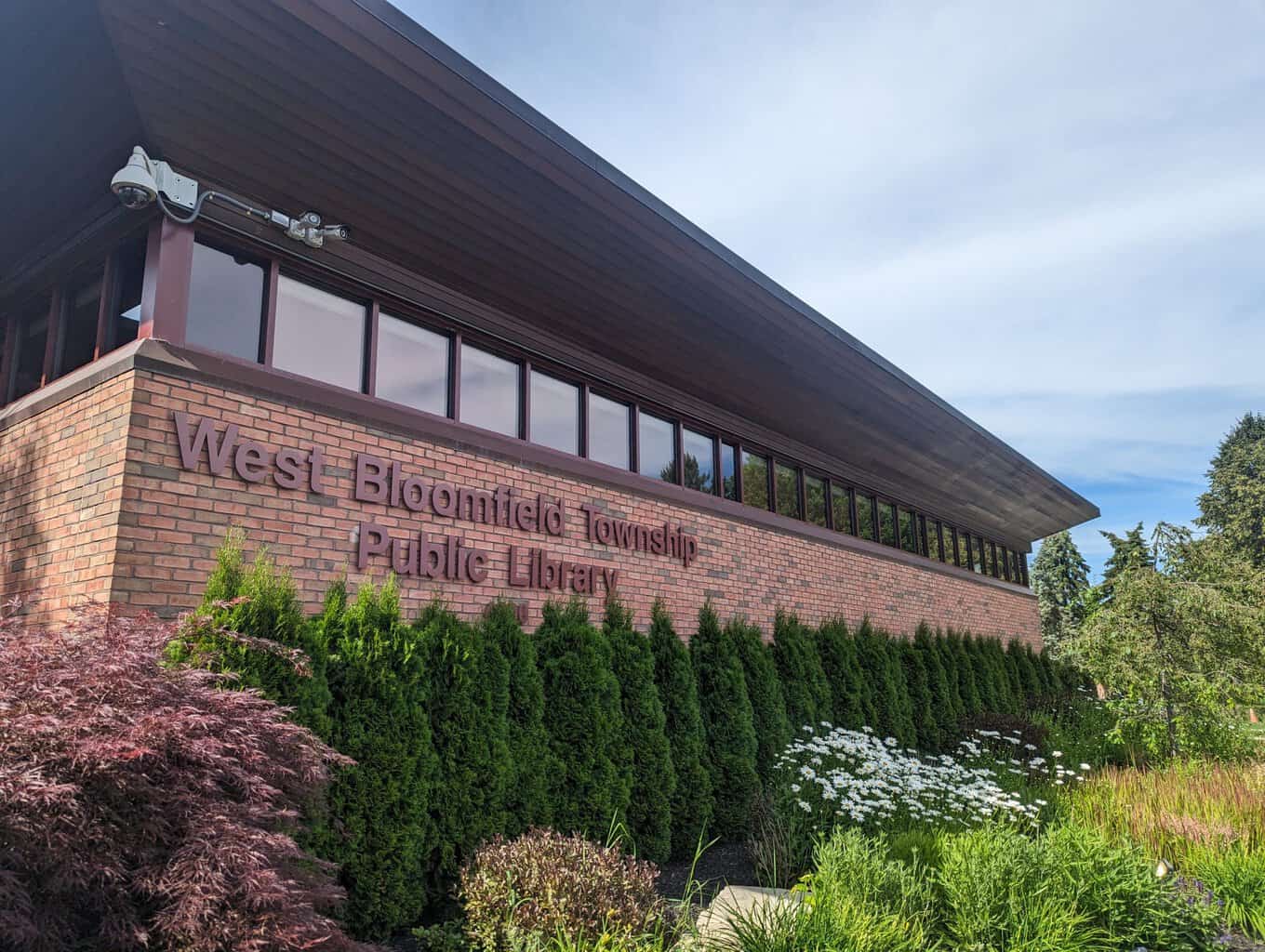 West Bloomfield Township Public Library: A Community Gem