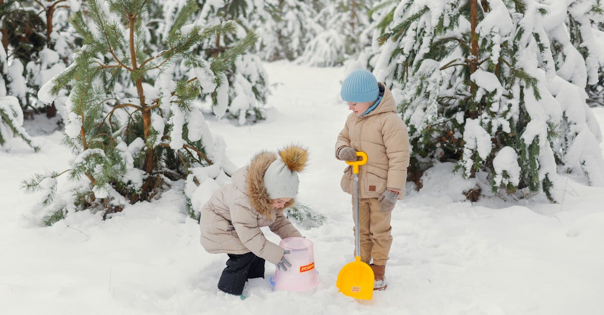 Fun Ways to Encourage Kids to Spend More Time Outside