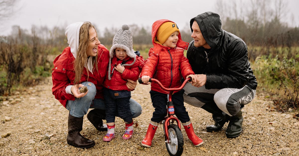 Fun Ways to Encourage Kids to Spend More Time Outside